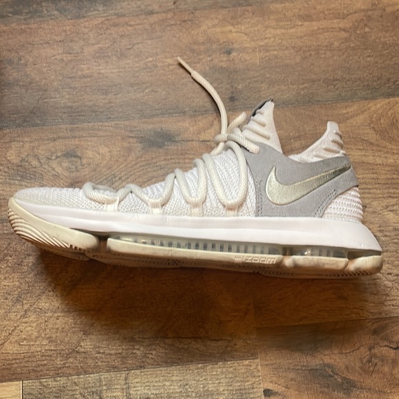 Nike | Shoes | Nike Kd Still Kd Sz 9 Kevin Durant | Poshmark